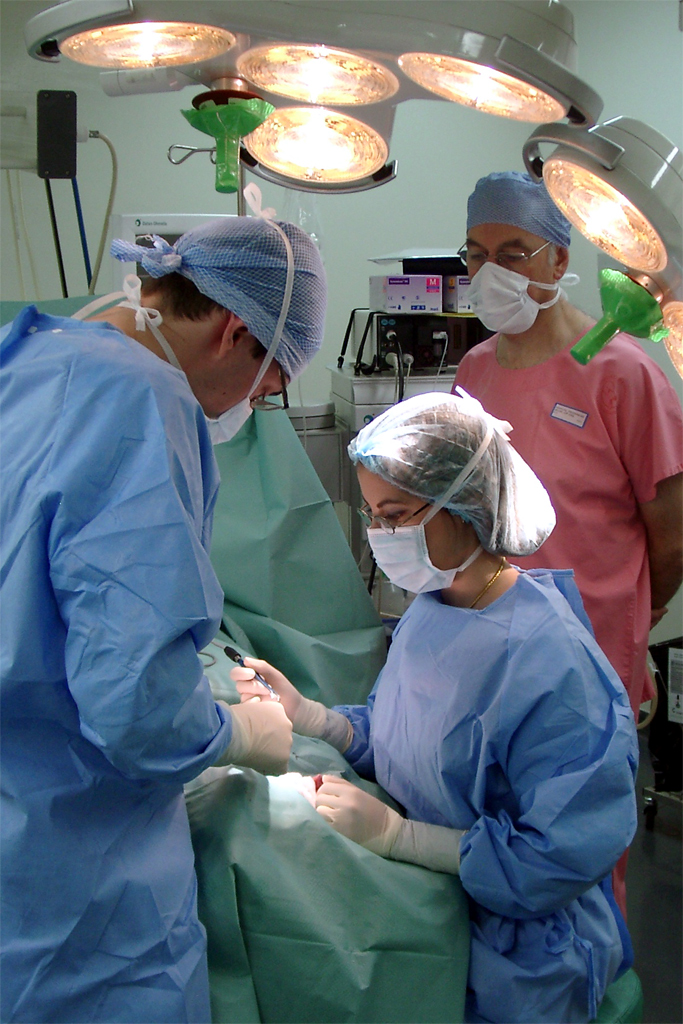 Bloc opératoire | Portail Internet Hôpitaux universitaires Est Parisien